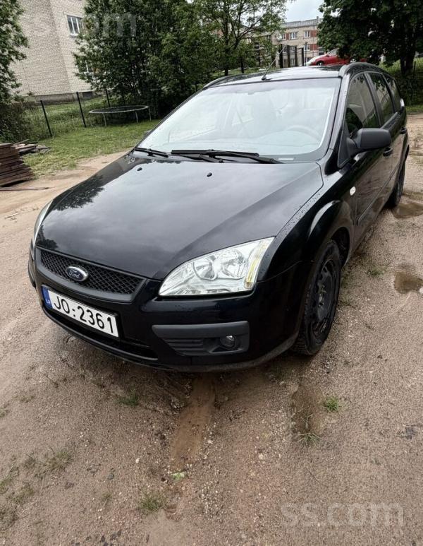 Melns Ford Focus 2005 Alūksne, ar dzinēja tilpumu 1.60 L un nobraukumu 275 tūkst. km par 1500 €, foto 1 vietnē AUTOMOTO.COM.LV