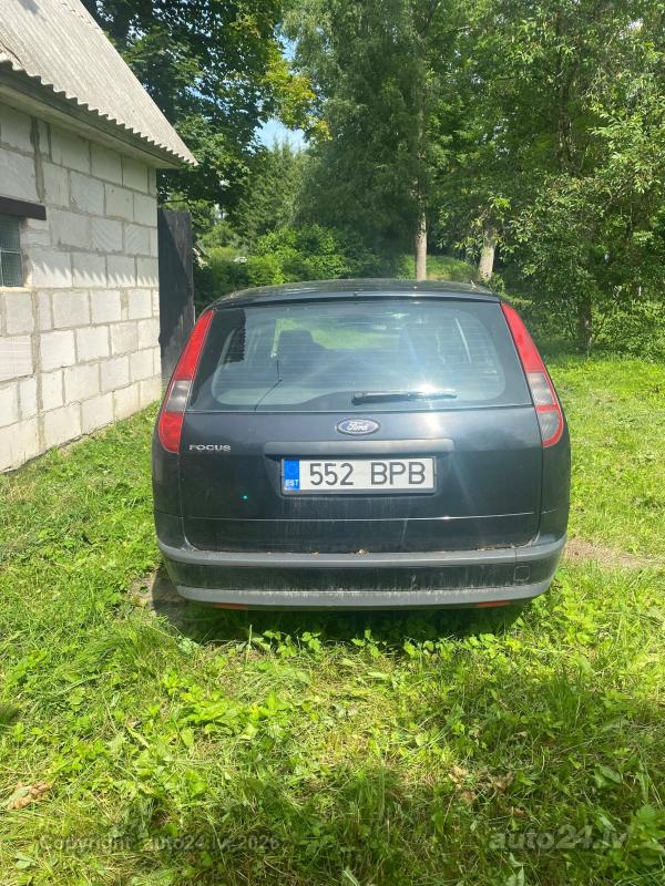 Melns Ford Focus 2005 Tallina, ar dzinēja tilpumu 1.60 L un nobraukumu 303 tūkst. km par 900 €, foto 1 vietnē AUTOMOTO.COM.LV