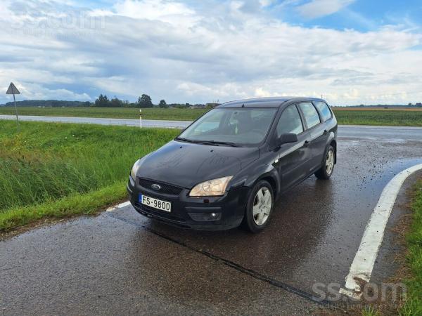 Melns Ford Focus 2006 Tukums, ar dzinēja tilpumu 1.60 L un nobraukumu 340 tūkst. km par 1000 €, foto 2 vietnē AUTOMOTO.COM.LV