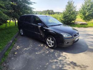 Melns Ford Focus 2006 Panevēža, ar dzinēja tilpumu 1.56 L un nobraukumu 265 tūkst. km par 999 €, foto 5 vietnē AUTOMOTO.COM.LV