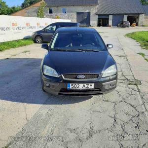 Melns Ford Focus 2007 Kunda, ar dzinēja tilpumu 1.60 L un nobraukumu 190 tūkst. km par 1400 €, foto 5 vietnē AUTOMOTO.COM.LV