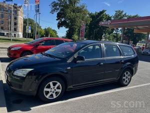 Black Ford Focus 2007 in Riga, with an engine capacity of 1.60 L and mileage of 242 thousand km for 1500 €, photo 3 on AUTOMOTO.COM.LV