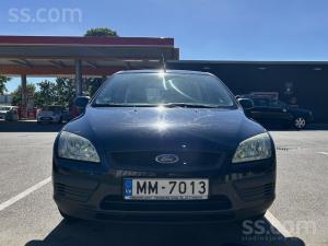 Black Ford Focus 2007 in Riga, with an engine capacity of 1.60 L and mileage of 242 thousand km for 1500 €, photo 4 on AUTOMOTO.COM.LV