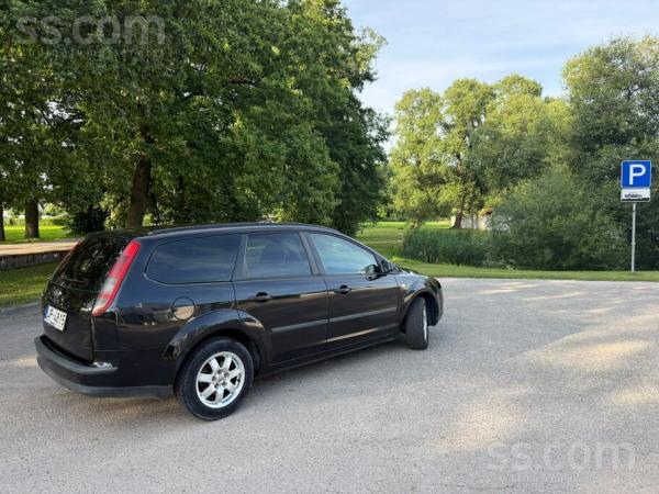 Melns Ford Focus 2007 Jelgava, ar dzinēja tilpumu 1.60 L un nobraukumu 360 tūkst. km par 1400 €, foto 2 vietnē AUTOMOTO.COM.LV
