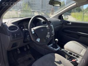 Melns Ford Focus 2008 Rīga, ar dzinēja tilpumu 1.60 L un nobraukumu 331 tūkst. km par 550 €, foto 8 vietnē AUTOMOTO.COM.LV
