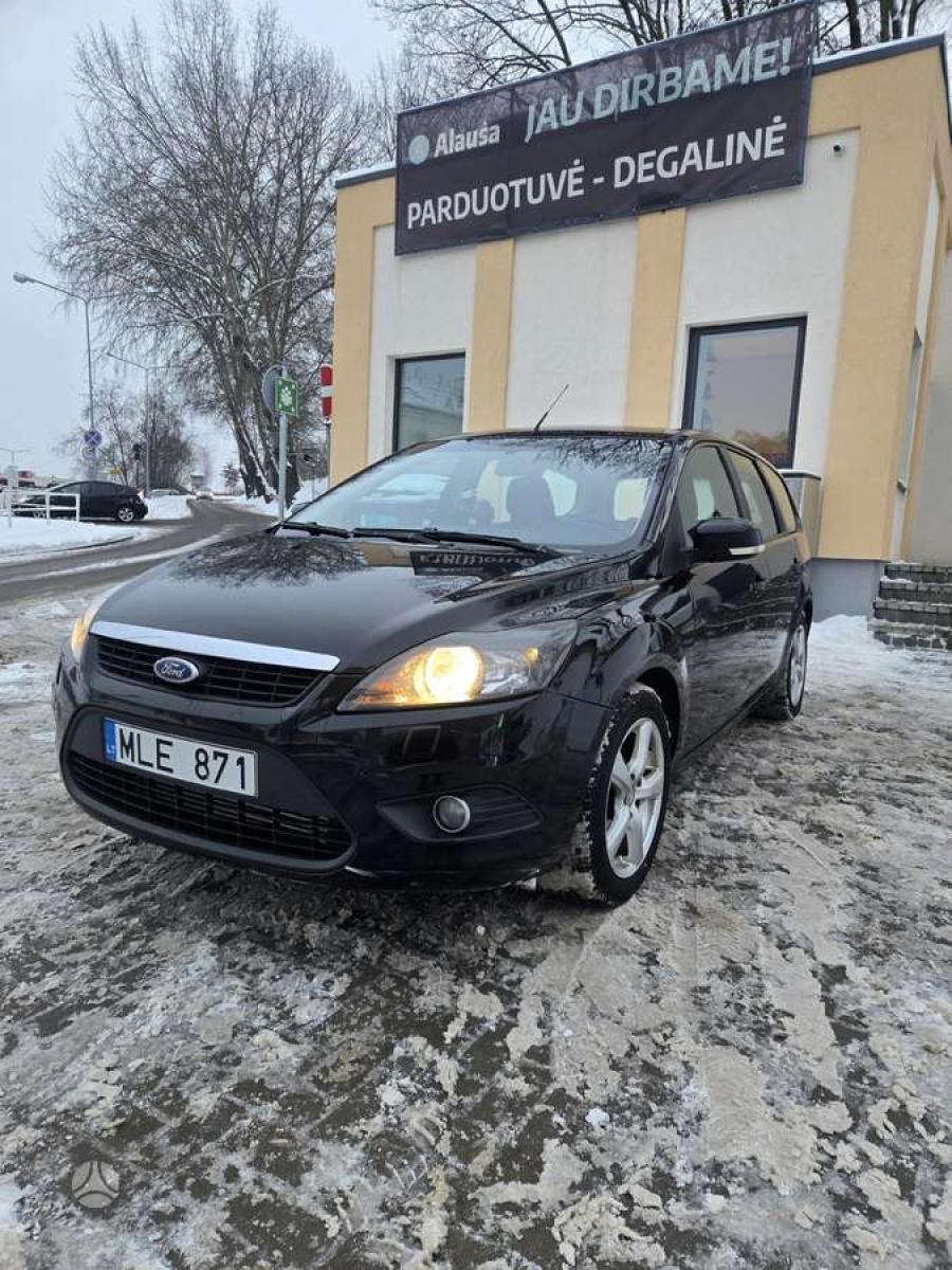 Black Ford Focus 2008 in Vilnius, with an engine capacity of 1.56 L and mileage of 278 thousand km for 1600 €, photo 9 on AUTOMOTO.COM.LV