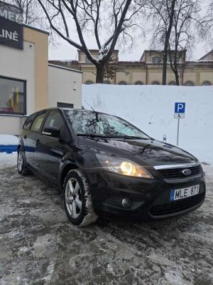 Black Ford Focus 2008 in Vilnius, with an engine capacity of 1.56 L and mileage of 278 thousand km for 1600 €, photo 10 on AUTOMOTO.COM.LV