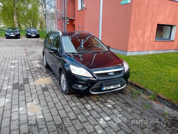 Melns Ford Focus 2008 Rapla, ar dzinēja tilpumu 1.80 L un nobraukumu 372 tūkst. km par 2500 €, foto 1 vietnē AUTOMOTO.COM.LV