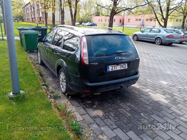 Melns Ford Focus 2008 Rapla, ar dzinēja tilpumu 1.80 L un nobraukumu 372 tūkst. km par 2500 €, foto 3 vietnē AUTOMOTO.COM.LV