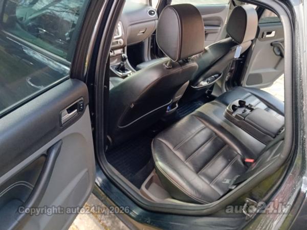 Melns Ford Focus 2008 Rapla, ar dzinēja tilpumu 1.80 L un nobraukumu 372 tūkst. km par 2500 €, foto 8 vietnē AUTOMOTO.COM.LV