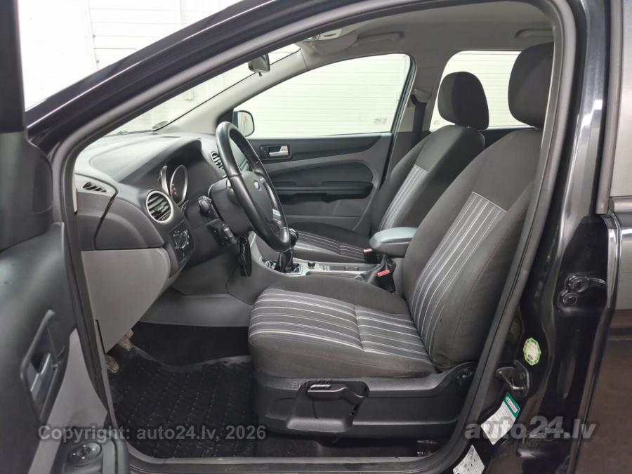 Melns Ford Focus 2008 Viljandi, ar dzinēja tilpumu 1.60 L un nobraukumu 256 tūkst. km par 2290 €, foto 6 vietnē AUTOMOTO.COM.LV