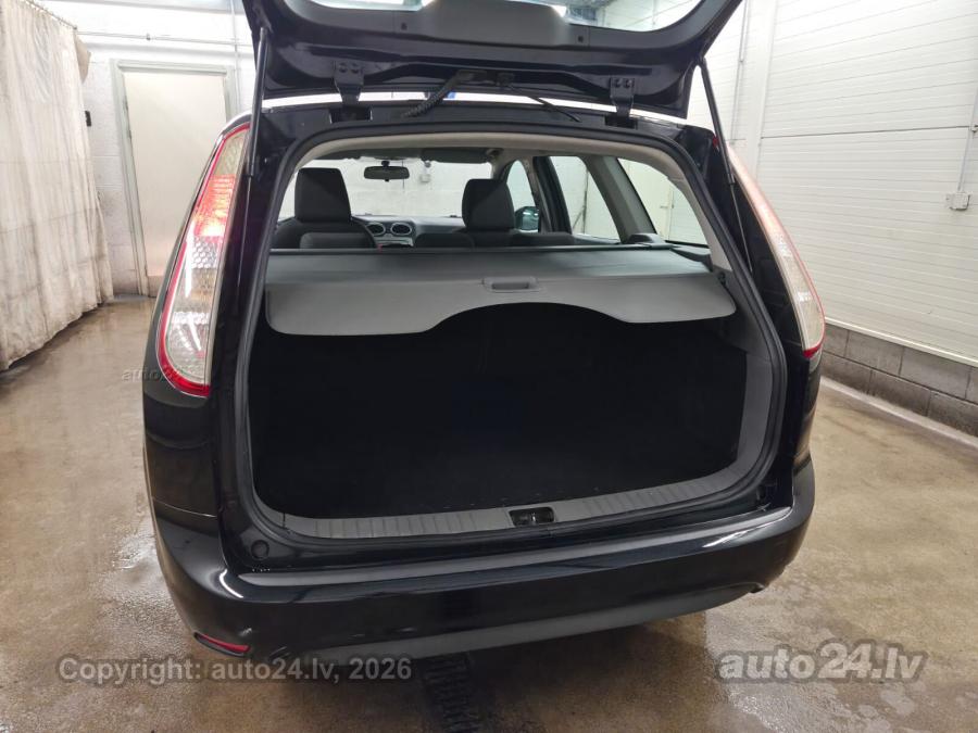Melns Ford Focus 2008 Viljandi, ar dzinēja tilpumu 1.60 L un nobraukumu 256 tūkst. km par 2290 €, foto 14 vietnē AUTOMOTO.COM.LV