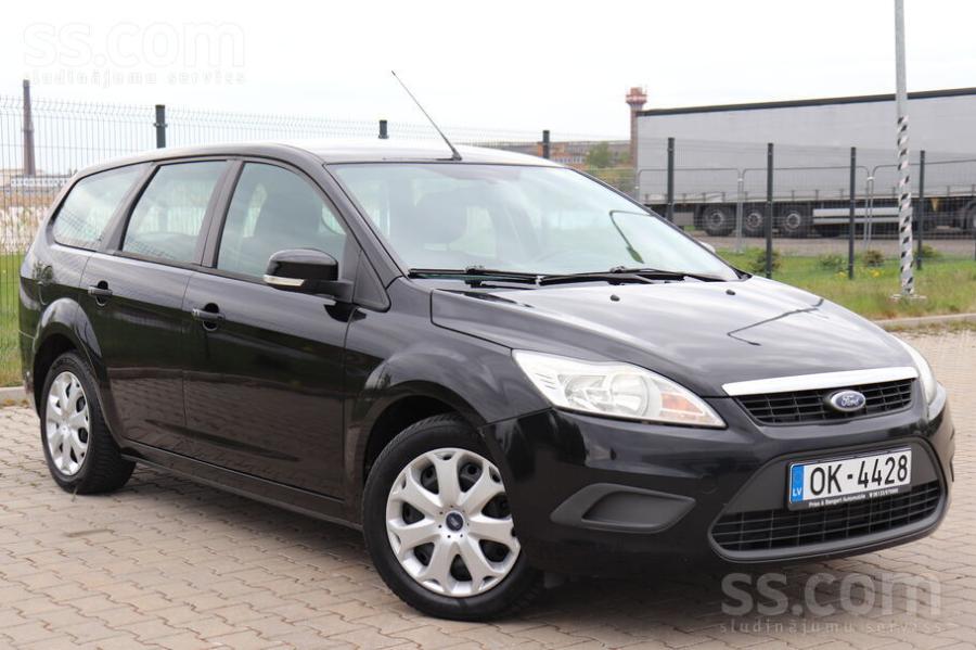 Melns Ford Focus 2008 Rīga, ar dzinēja tilpumu 1.60 L un nobraukumu 232 tūkst. km par 2700 €, foto 3 vietnē AUTOMOTO.COM.LV