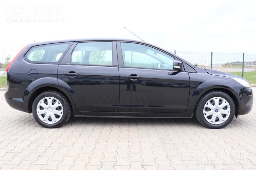 Melns Ford Focus 2008 Rīga, ar dzinēja tilpumu 1.60 L un nobraukumu 232 tūkst. km par 2700 €, foto 7 vietnē AUTOMOTO.COM.LV