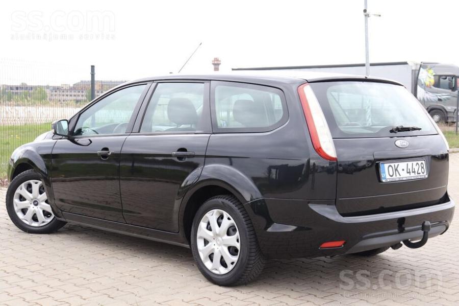 Melns Ford Focus 2008 Rīga, ar dzinēja tilpumu 1.60 L un nobraukumu 232 tūkst. km par 2700 €, foto 11 vietnē AUTOMOTO.COM.LV