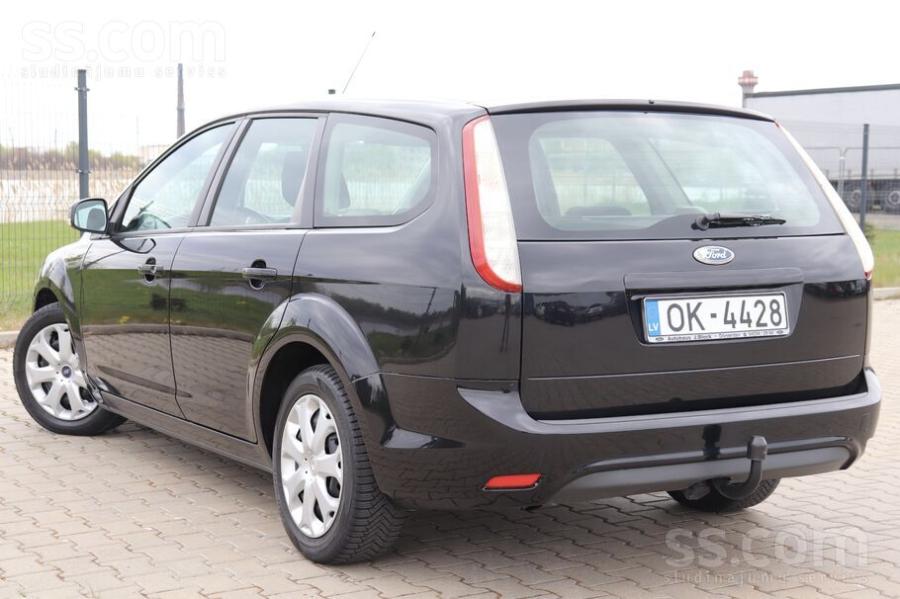 Melns Ford Focus 2008 Rīga, ar dzinēja tilpumu 1.60 L un nobraukumu 232 tūkst. km par 2700 €, foto 12 vietnē AUTOMOTO.COM.LV