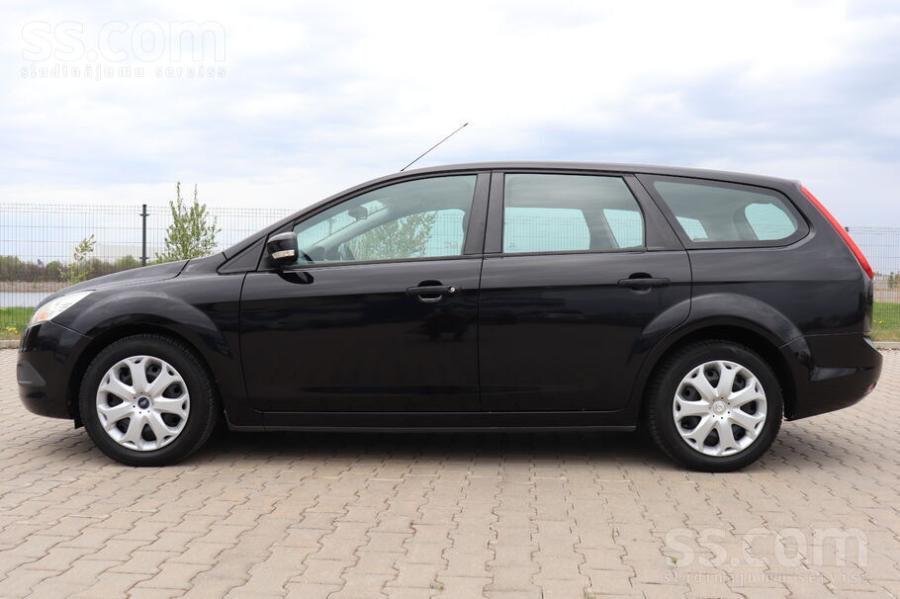 Melns Ford Focus 2008 Rīga, ar dzinēja tilpumu 1.60 L un nobraukumu 232 tūkst. km par 2700 €, foto 13 vietnē AUTOMOTO.COM.LV