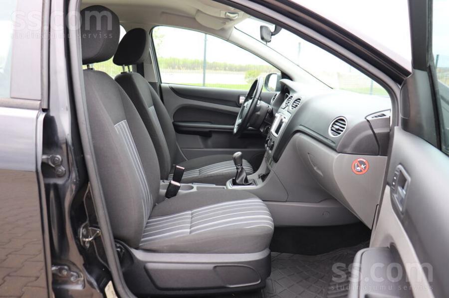 Melns Ford Focus 2008 Rīga, ar dzinēja tilpumu 1.60 L un nobraukumu 232 tūkst. km par 2700 €, foto 22 vietnē AUTOMOTO.COM.LV