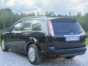 Melns Ford Focus 2008 Cēsis, ar dzinēja tilpumu 1.60 L un nobraukumu 316 tūkst. km par 1350 €, foto 4 vietnē AUTOMOTO.COM.LV