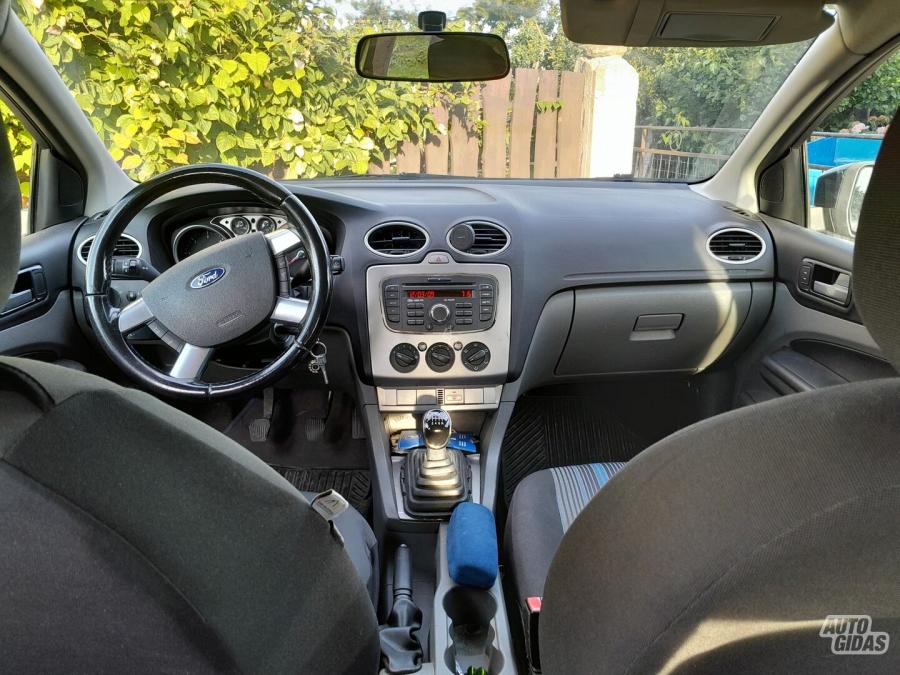 Melns Ford Focus 2008 Klaipėda, ar dzinēja tilpumu 1.60 L un nobraukumu 311 tūkst. km par 990 €, foto 8 vietnē AUTOMOTO.COM.LV
