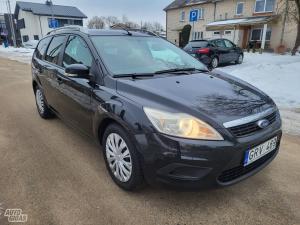 Melns Ford Focus 2009 Alīta, ar dzinēja tilpumu 1.60 L un nobraukumu 224 tūkst. km par 1650 €, foto  vietnē AUTOMOTO.COM.LV