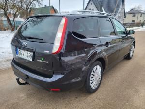 Black Ford Focus 2009 in Alytus, with an engine capacity of 1.60 L and mileage of 224 thousand km for 1650 €, photo 8 on AUTOMOTO.COM.LV