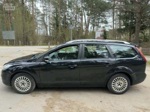 Black Ford Focus 2009 in Trakai, with an engine capacity of 1.60 L and mileage of 391 thousand km for 1000 €, photo 6 on AUTOMOTO.COM.LV