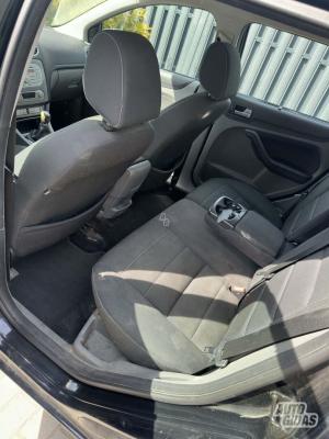 Black Ford Focus 2009 in Trakai, with an engine capacity of 1.60 L and mileage of 391 thousand km for 1000 €, photo 9 on AUTOMOTO.COM.LV