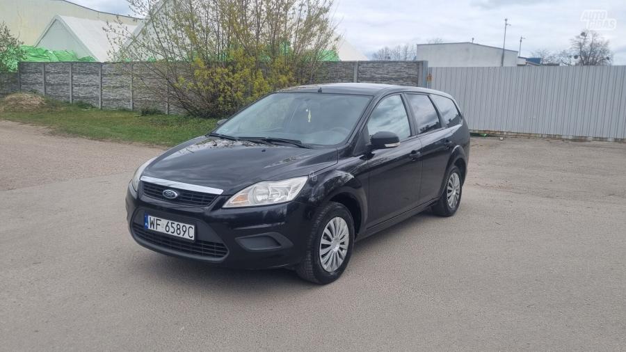 Melns Ford Focus 2009 Kauņa, ar dzinēja tilpumu 1.60 L un nobraukumu 396 tūkst. km par 2399 €, foto 1 vietnē AUTOMOTO.COM.LV