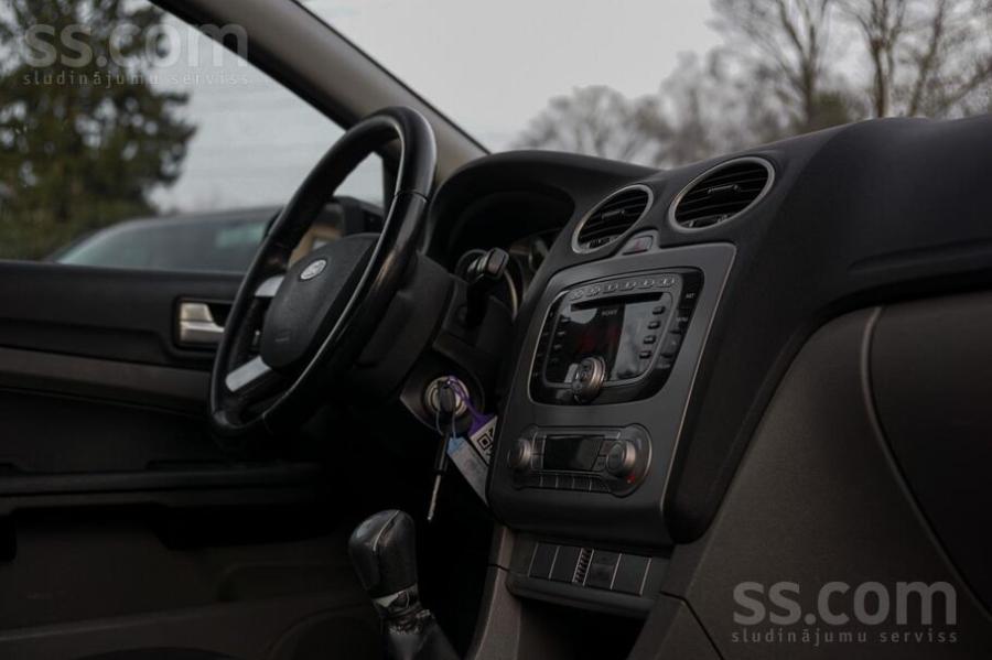 Melns Ford Focus 2009 Rīga, ar dzinēja tilpumu 1.60 L un nobraukumu 223 tūkst. km par 2590 €, foto 7 vietnē AUTOMOTO.COM.LV