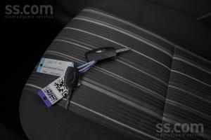 Melns Ford Focus 2009 Rīga, ar dzinēja tilpumu 1.60 L un nobraukumu 223 tūkst. km par 2590 €, foto 12 vietnē AUTOMOTO.COM.LV