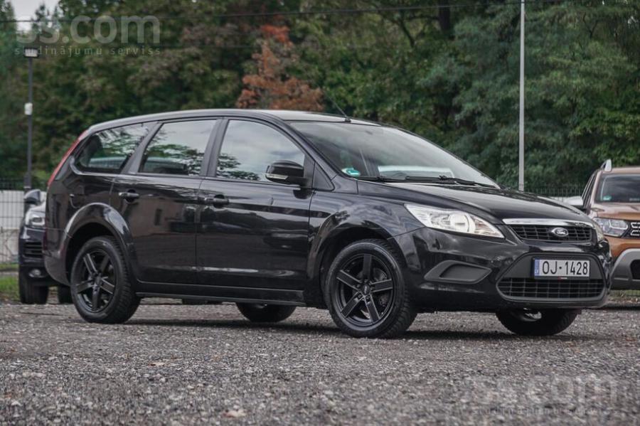 Black Ford Focus 2009 in Riga, with an engine capacity of 1.60 L and mileage of 223 thousand km for 1990 €, photo 3 on AUTOMOTO.COM.LV