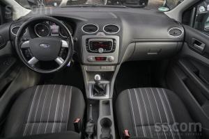 Black Ford Focus 2009 in Riga, with an engine capacity of 1.60 L and mileage of 223 thousand km for 1990 €, photo 9 on AUTOMOTO.COM.LV