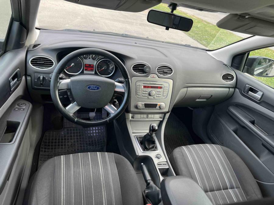 Melns Ford Focus 2009 Narva, ar dzinēja tilpumu 1.60 L un nobraukumu 320 tūkst. km par 999 €, foto 10 vietnē AUTOMOTO.COM.LV