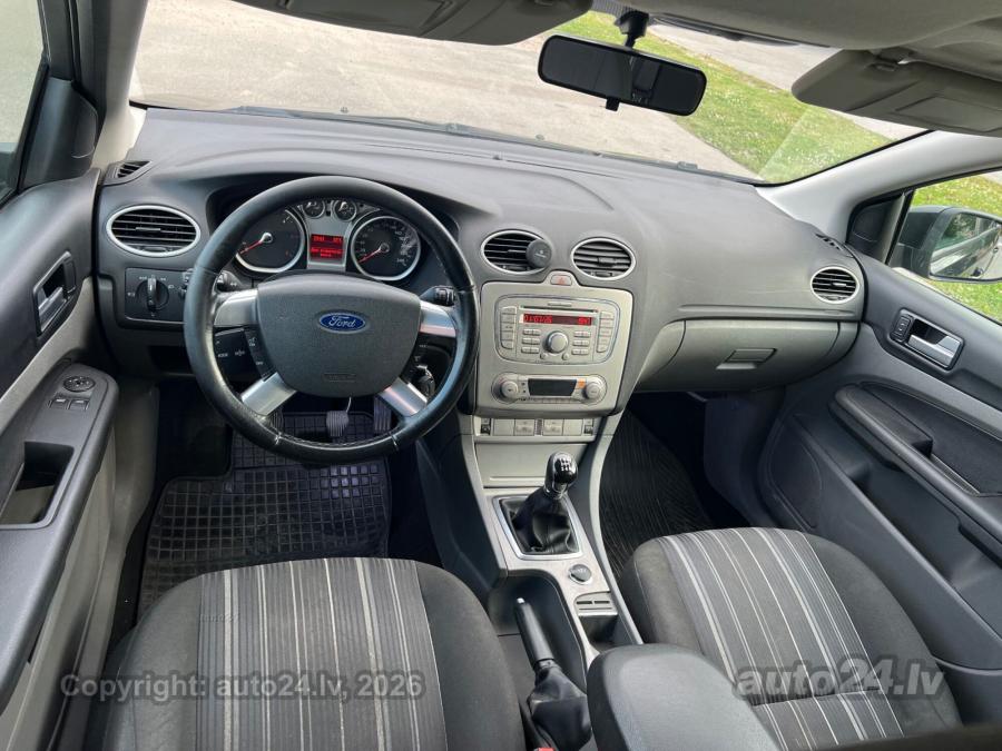 Melns Ford Focus 2009 Narva, ar dzinēja tilpumu 1.60 L un nobraukumu 320 tūkst. km par 999 €, foto 11 vietnē AUTOMOTO.COM.LV