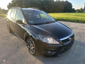 Melns Ford Focus 2009 Šauļi, ar dzinēja tilpumu 1.60 L un nobraukumu 277 tūkst. km par 2550 €, foto  vietnē AUTOMOTO.COM.LV
