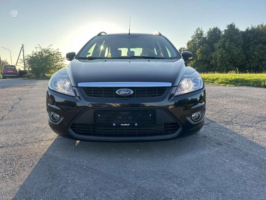 Melns Ford Focus 2009 Šauļi, ar dzinēja tilpumu 1.60 L un nobraukumu 277 tūkst. km par 2550 €, foto 3 vietnē AUTOMOTO.COM.LV