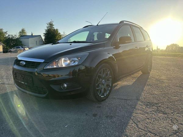Melns Ford Focus 2009 Šauļi, ar dzinēja tilpumu 1.60 L un nobraukumu 277 tūkst. km par 2550 €, foto 3 vietnē AUTOMOTO.COM.LV