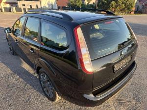 Melns Ford Focus 2009 Šauļi, ar dzinēja tilpumu 1.60 L un nobraukumu 277 tūkst. km par 2550 €, foto 18 vietnē AUTOMOTO.COM.LV