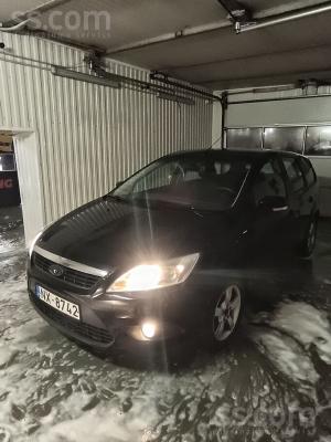 Black Ford Focus 2010 in Riga, with an engine capacity of 1.60 L and mileage of 512 thousand km for 2200 €, photo  on AUTOMOTO.COM.LV