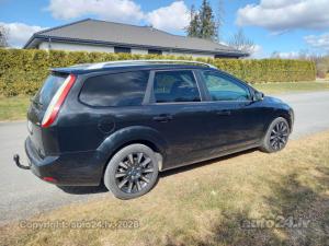 Black Ford Focus 2010 in Tallinn, with an engine capacity of 1.60 L and mileage of 176 thousand km for 3850 €, photo 7 on AUTOMOTO.COM.LV