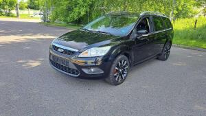 Black Ford Focus 2010 in Vilnius, with an engine capacity of 1.60 L and mileage of 211 thousand km for 2500 €, photo  on AUTOMOTO.COM.LV