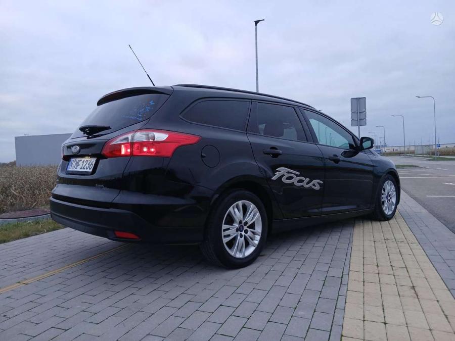 Black Ford Focus 2011 in Marijampole, with an engine capacity of 1.56 L and mileage of 202 thousand km for 3050 €, photo 2 on AUTOMOTO.COM.LV