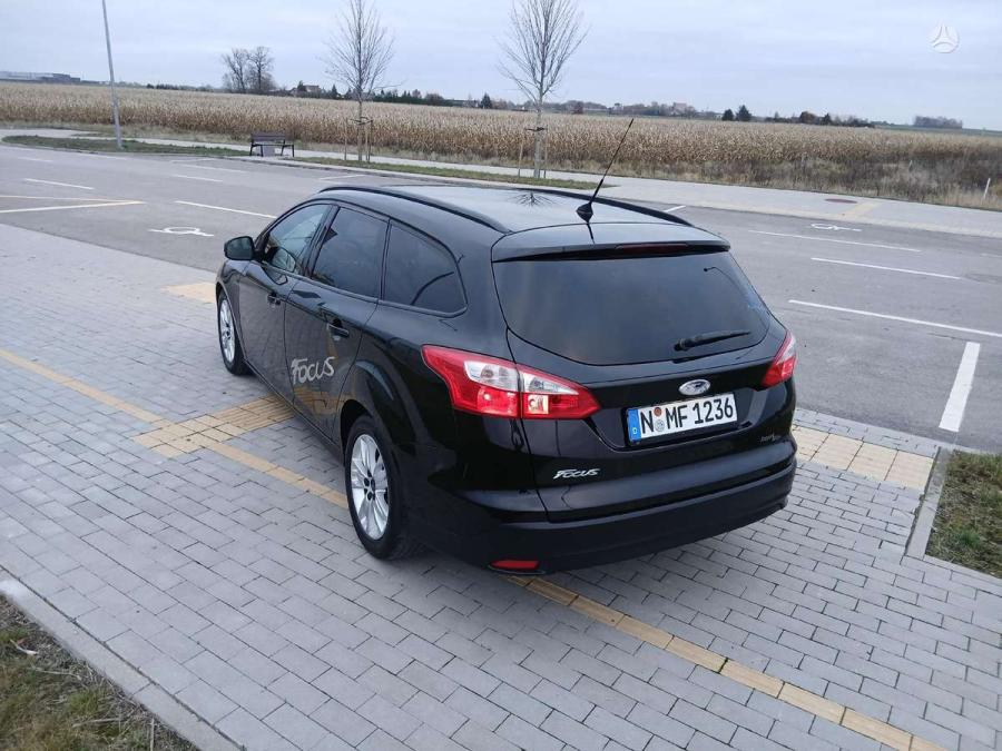 Black Ford Focus 2011 in Marijampole, with an engine capacity of 1.56 L and mileage of 202 thousand km for 3050 €, photo 14 on AUTOMOTO.COM.LV