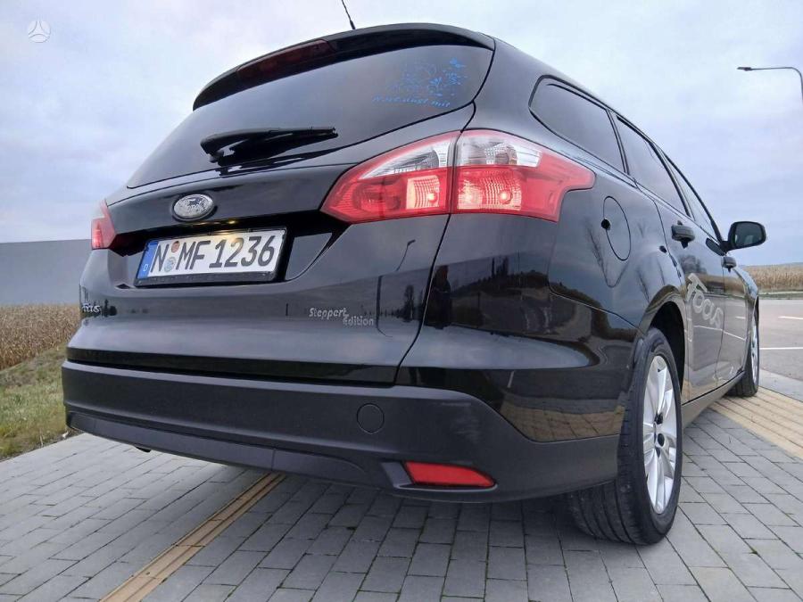 Black Ford Focus 2011 in Marijampole, with an engine capacity of 1.56 L and mileage of 202 thousand km for 3050 €, photo 17 on AUTOMOTO.COM.LV