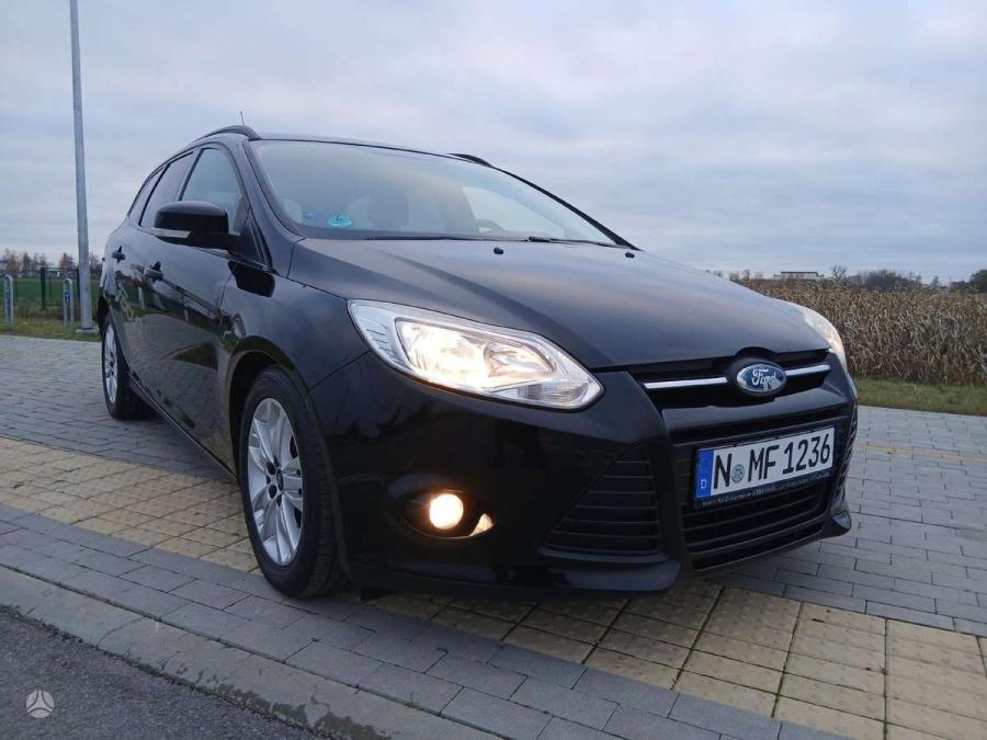 Black Ford Focus 2011 in Marijampole, with an engine capacity of 1.56 L and mileage of 202 thousand km for 3050 €, photo 18 on AUTOMOTO.COM.LV