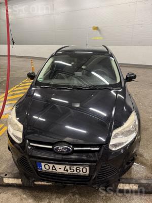 Melns Ford Focus 2011 Bauska, ar dzinēja tilpumu 1.60 L un nobraukumu 260 tūkst. km par 3450 €, foto  vietnē AUTOMOTO.COM.LV