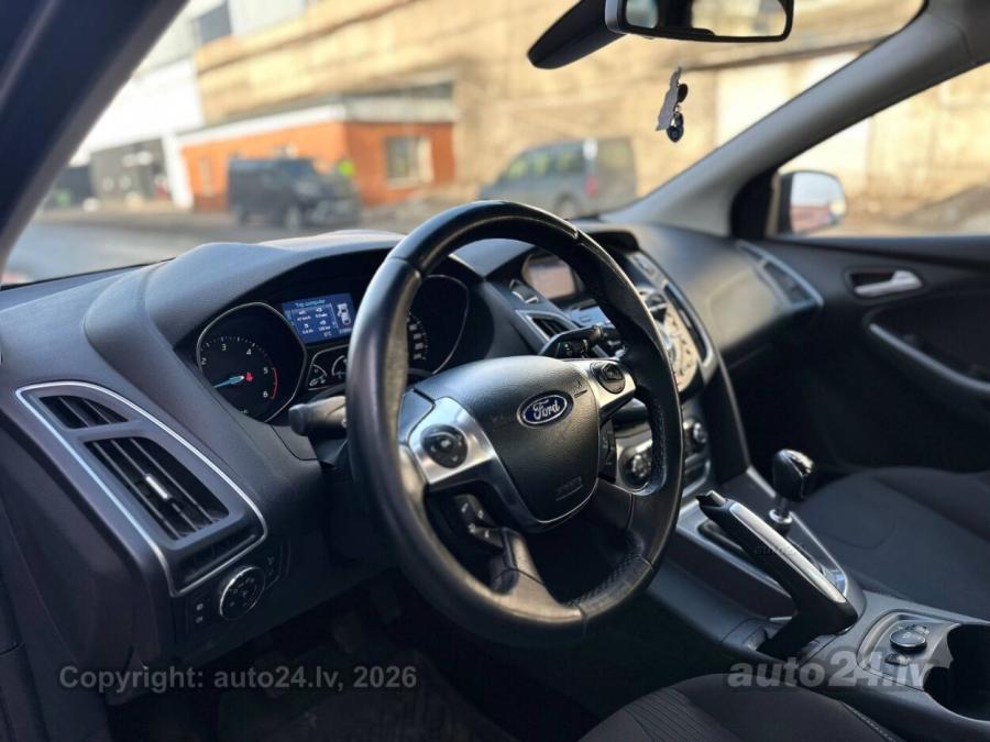 Melns Ford Focus 2011 Tallina, ar dzinēja tilpumu 1.60 L un nobraukumu 318 tūkst. km par 2499 €, foto 7 vietnē AUTOMOTO.COM.LV