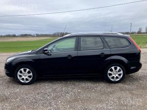 Melns Ford Focus 2011 Talsi, ar dzinēja tilpumu 1.60 L un nobraukumu 177 tūkst. km par 4999 €, foto 6 vietnē AUTOMOTO.COM.LV
