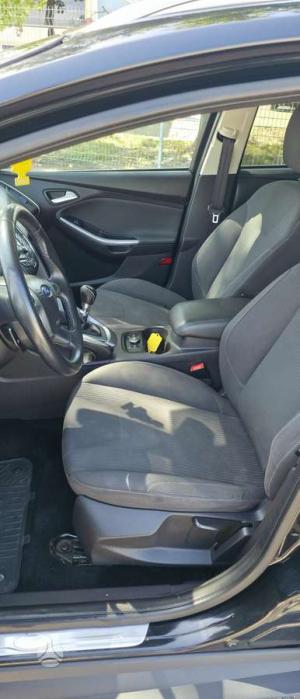 Melns Ford Focus 2011 Marijampole, ar dzinēja tilpumu 1.56 L un nobraukumu 230 tūkst. km par 3200 €, foto 10 vietnē AUTOMOTO.COM.LV
